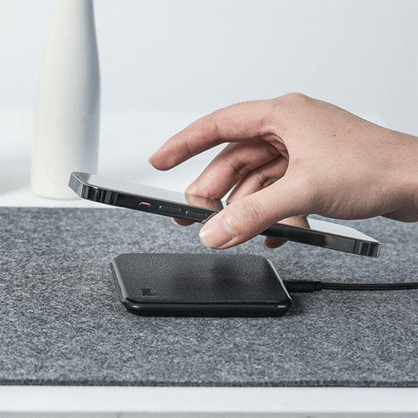 Product - Xoopar Ine Fast Wireless Charger - Allwag